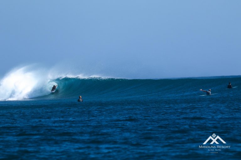 Surfing | Manduna Resort - Rote Island - West Timor